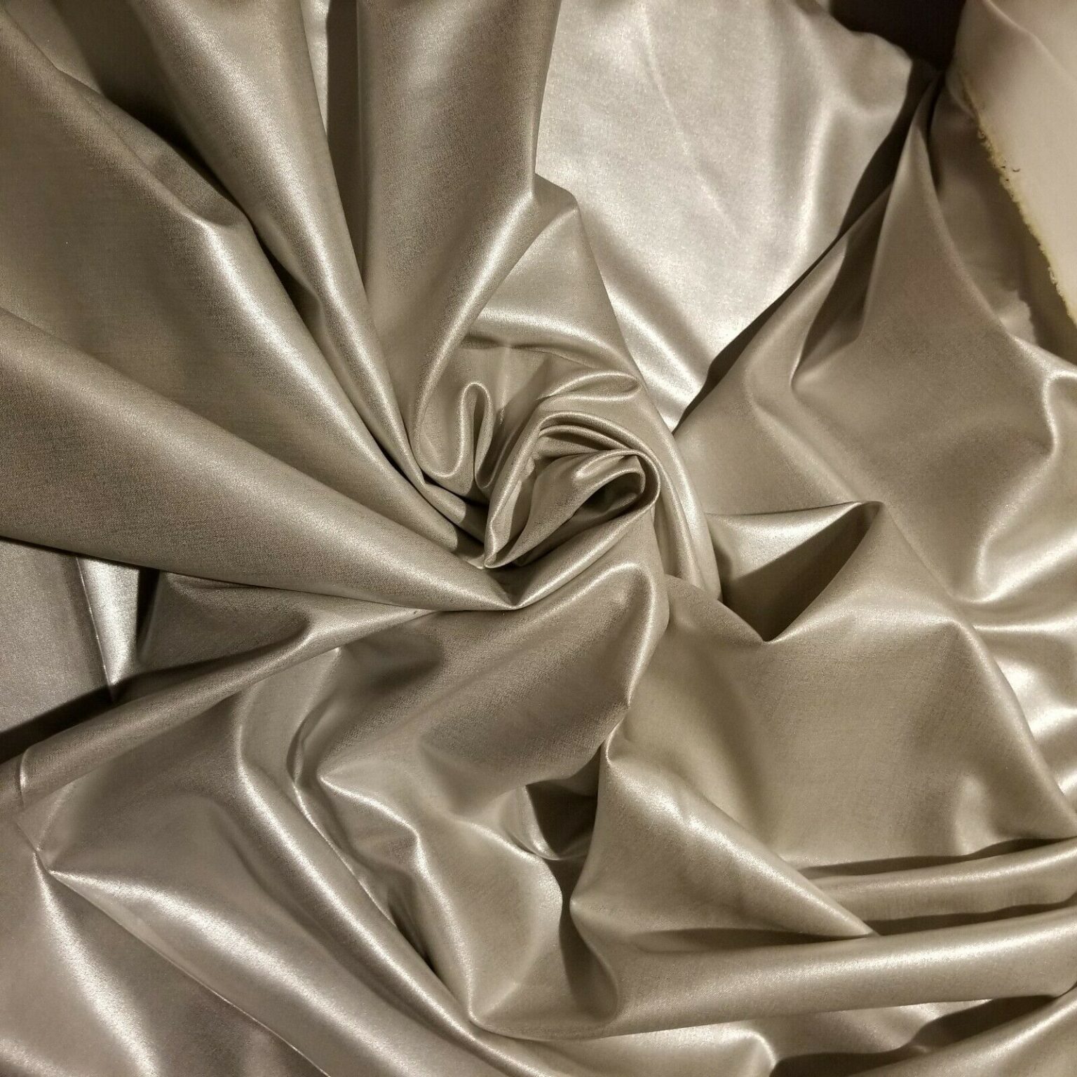 Beautiful Textiles - Unique High-End Fabrics At Reasonable Prices